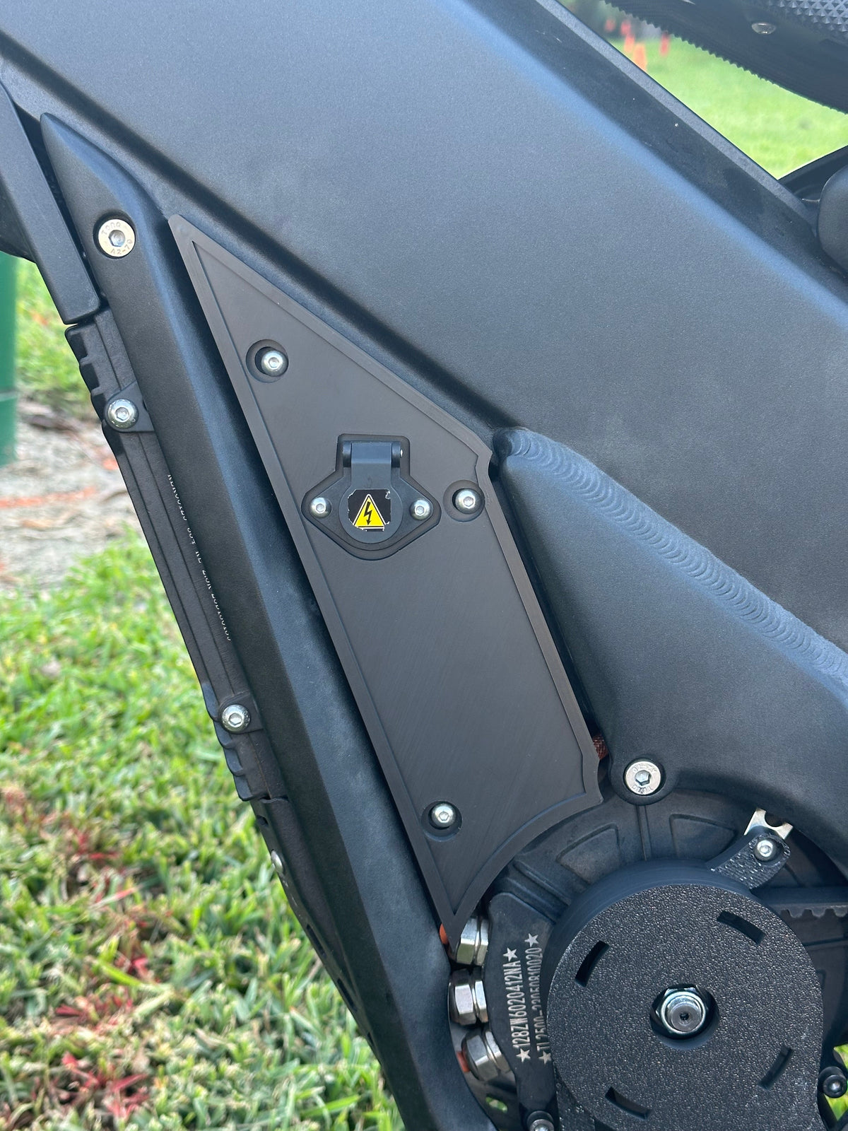 Surron LBX Footlock – Wheelie Gang